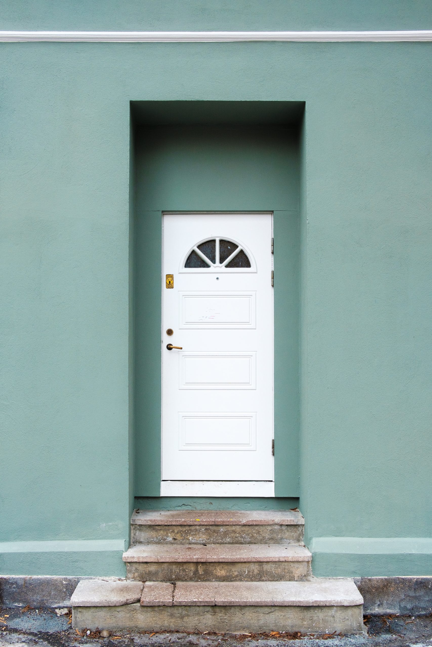 The benefits of choosing doors with fanlights - Vibrant Doors Blog