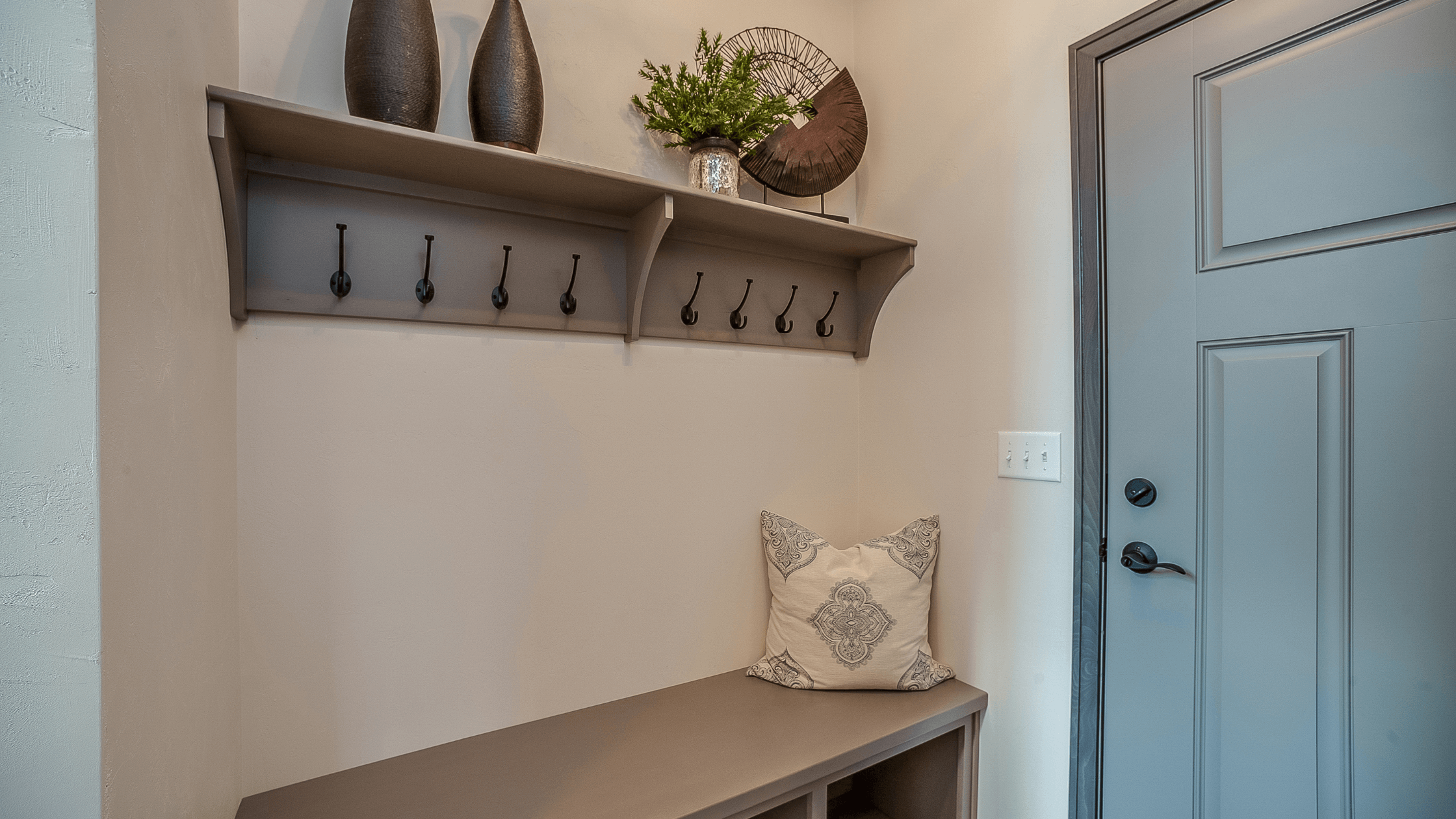 The Best Interior Door Colours for a Stylish New Season - Vibrant Doors ...